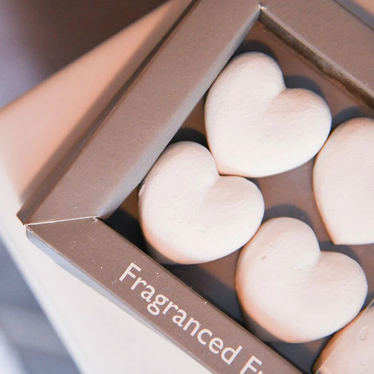 CorinCraft Fresh Linen Fragrant Hearts - Cowell's Garden Centre ...
