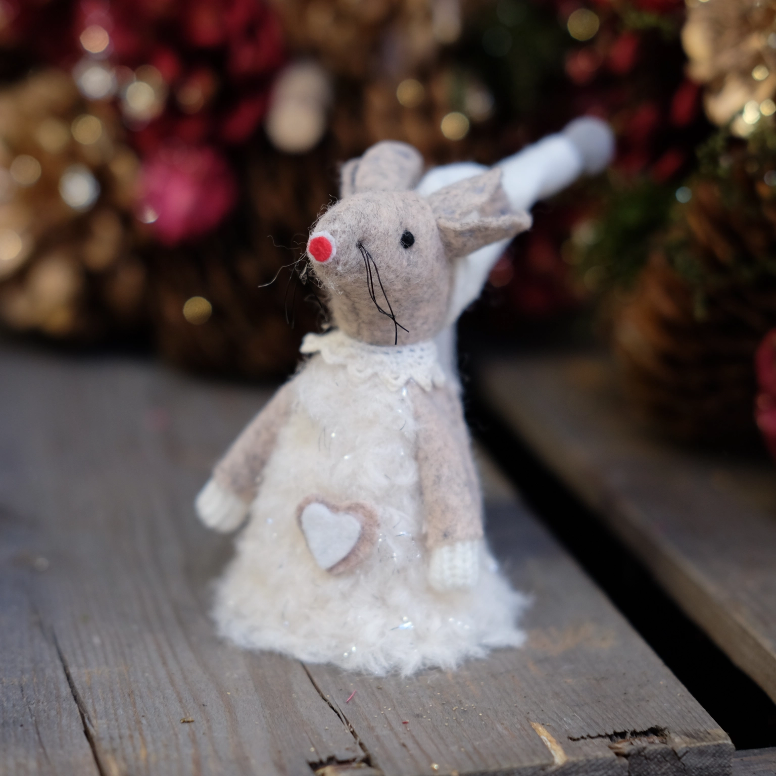 Cream Soft Mouse Decoration - Cowell's Garden Centre | Woolsington