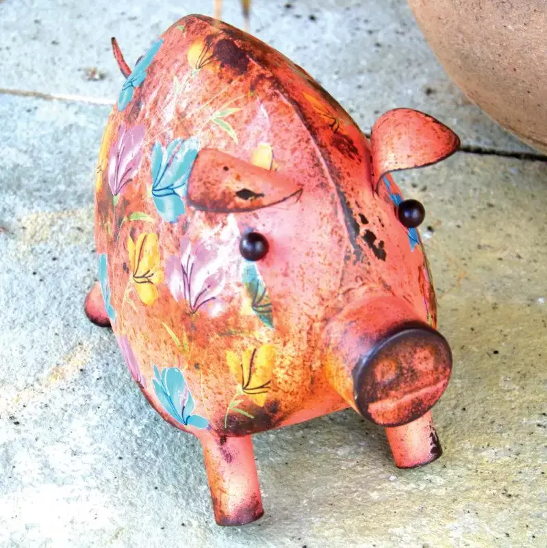 Decorative Garden Pig - Dorothy - Cowell's Garden Centre | Woolsington