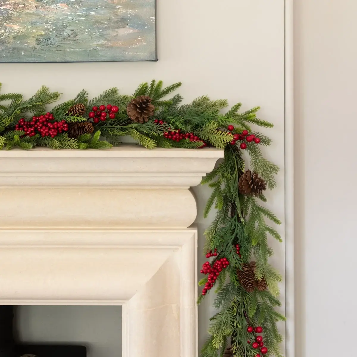 Empingham Berries Artificial Garland - Cowell's Garden Centre | Woolsington