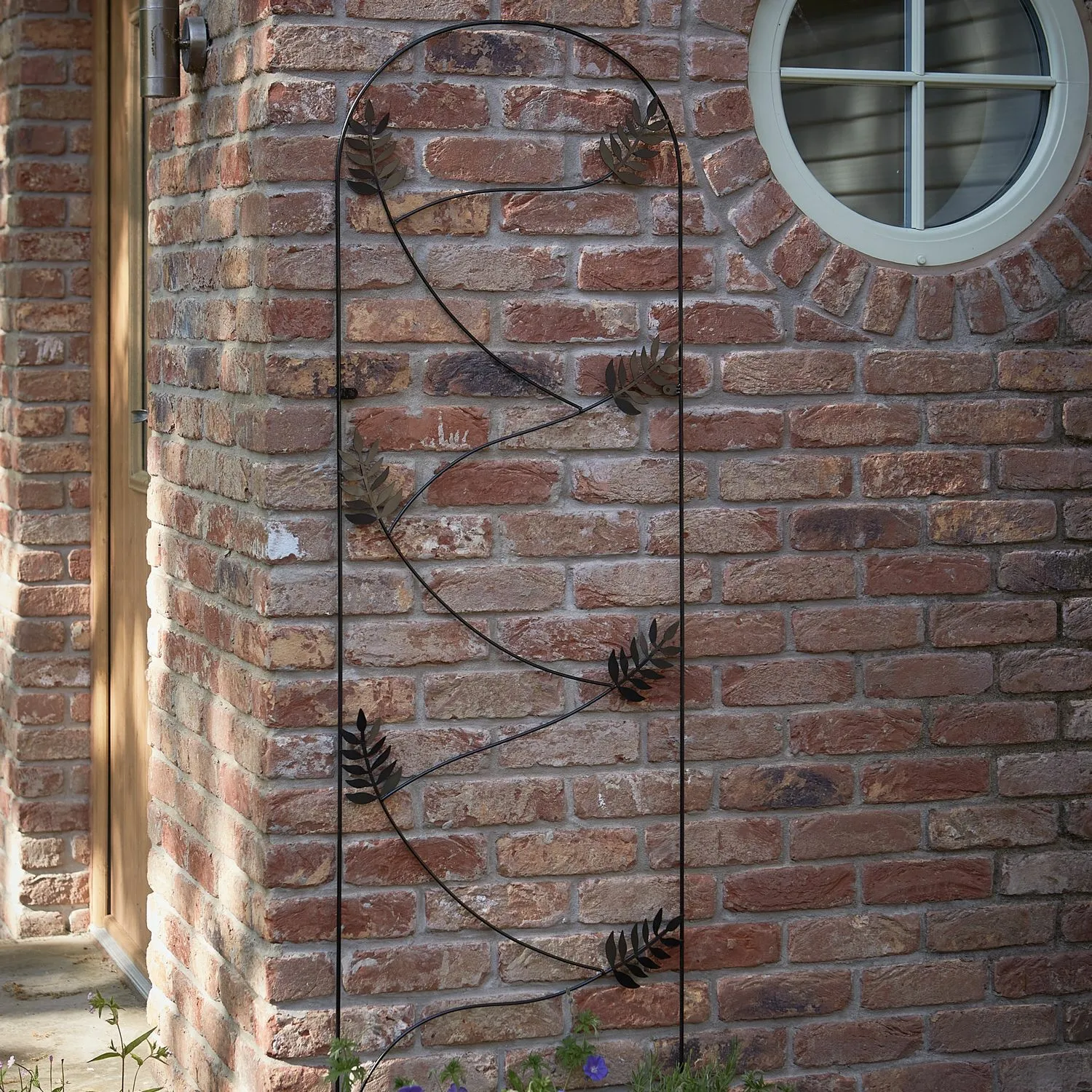 Fern Decorative Trellis - Cowell's Garden Centre | Woolsington