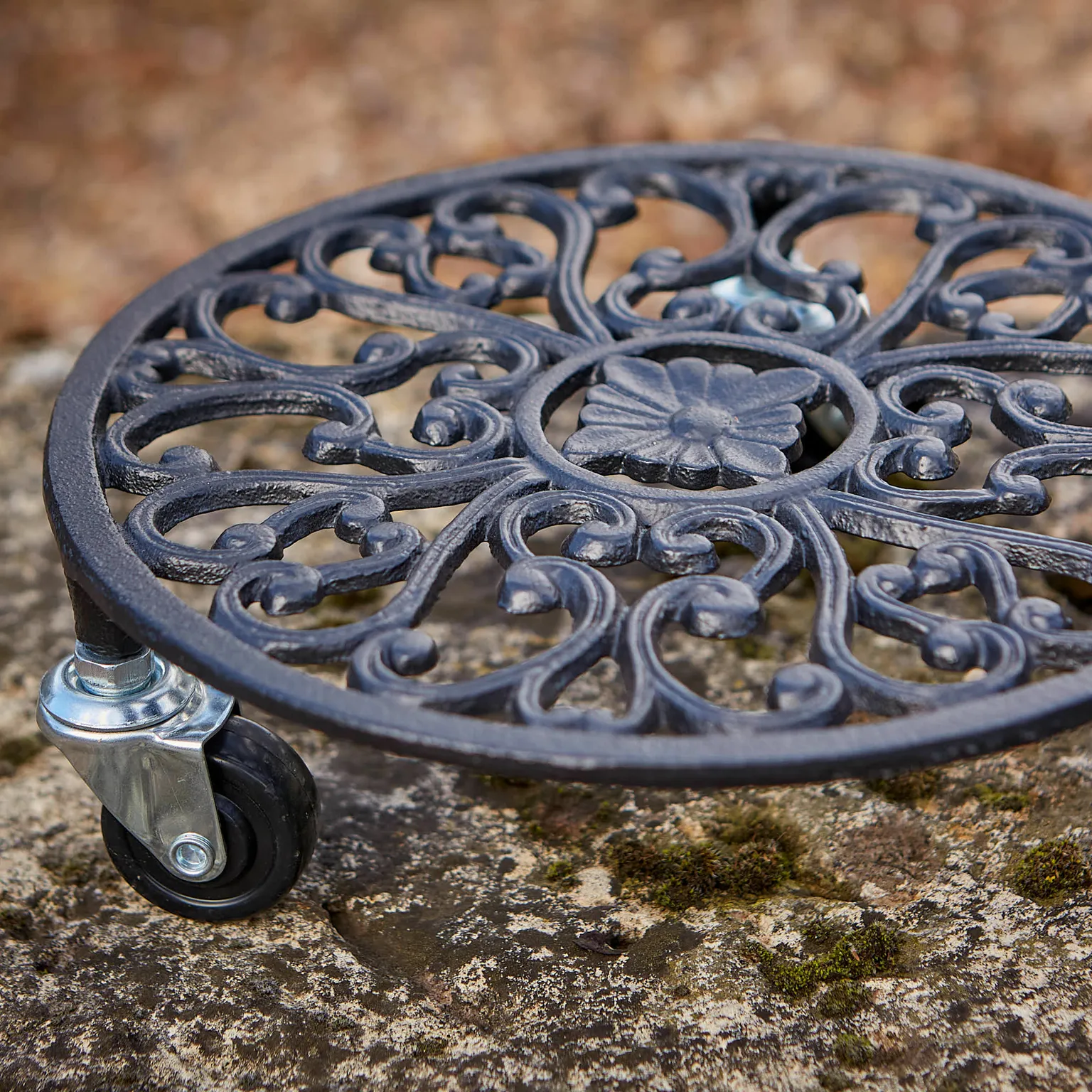Tom Chambers Filigree Pot Stand - Medium - Cowell's Garden Centre ...