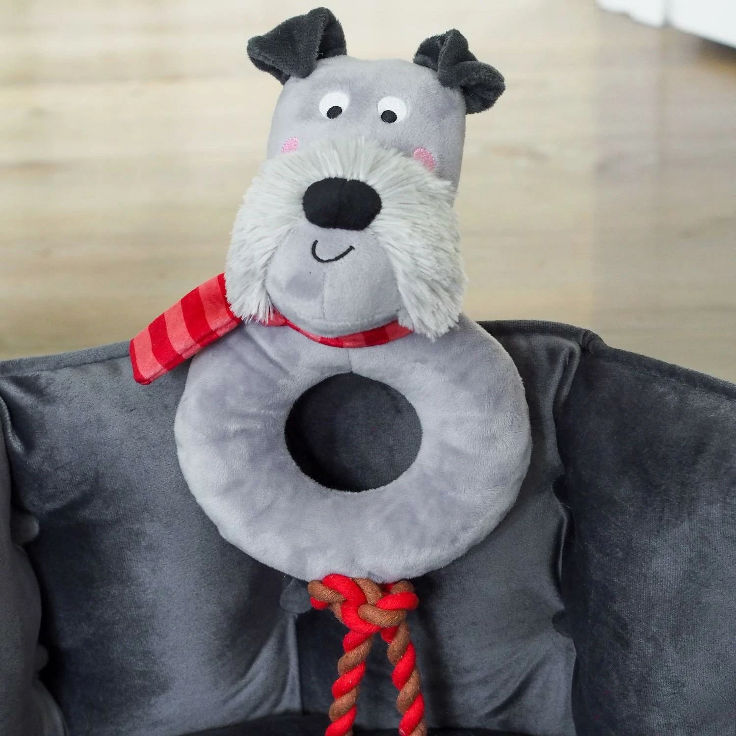 Hamish Rope Ring Toy - Cowell's Garden Centre | Woolsington