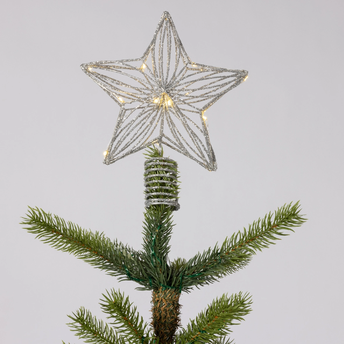 Illuminated Glitter Star Tree Topper - Cowell's Garden Centre | Woolsington