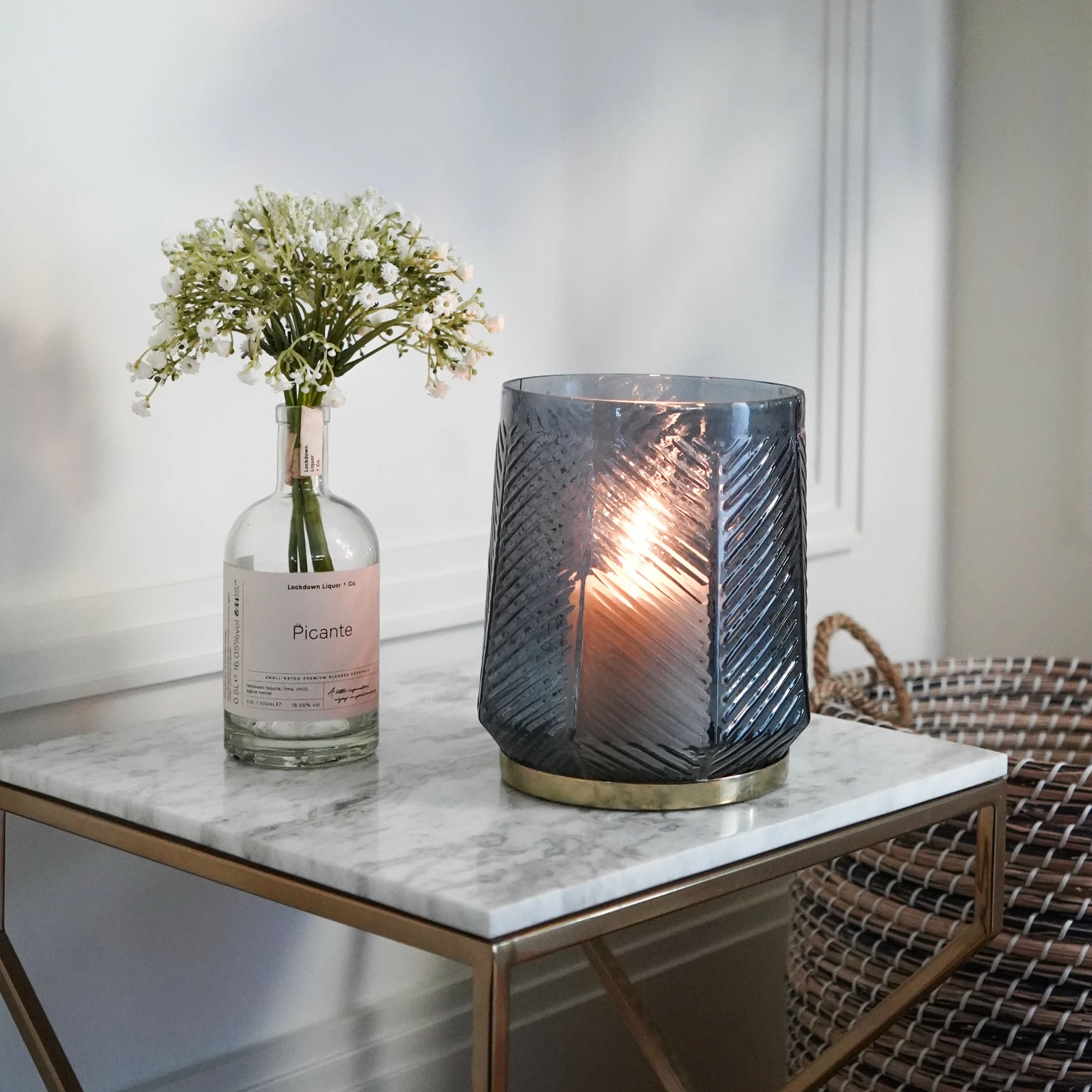 Candle holders for coffee tables store