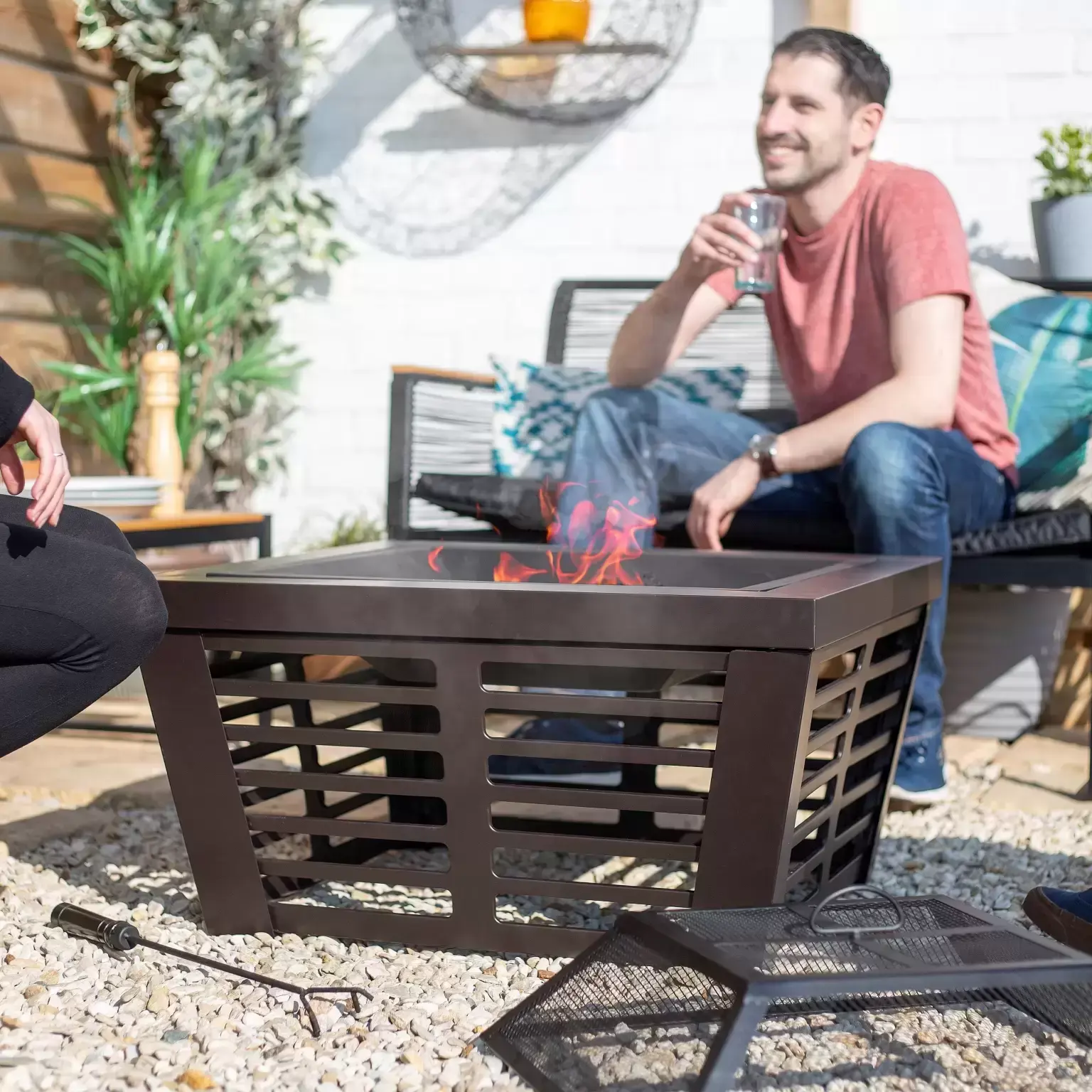 La Hacienda Elda Fire Pit - Cowell's Garden Centre | Woolsington