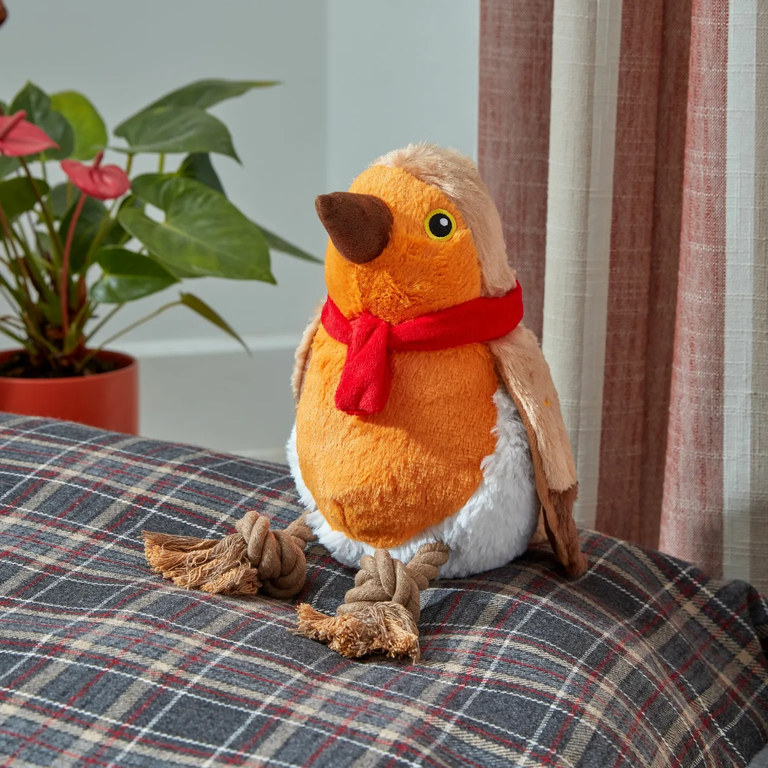 Robin Rope-Leg Toy - Cowell's Garden Centre | Woolsington