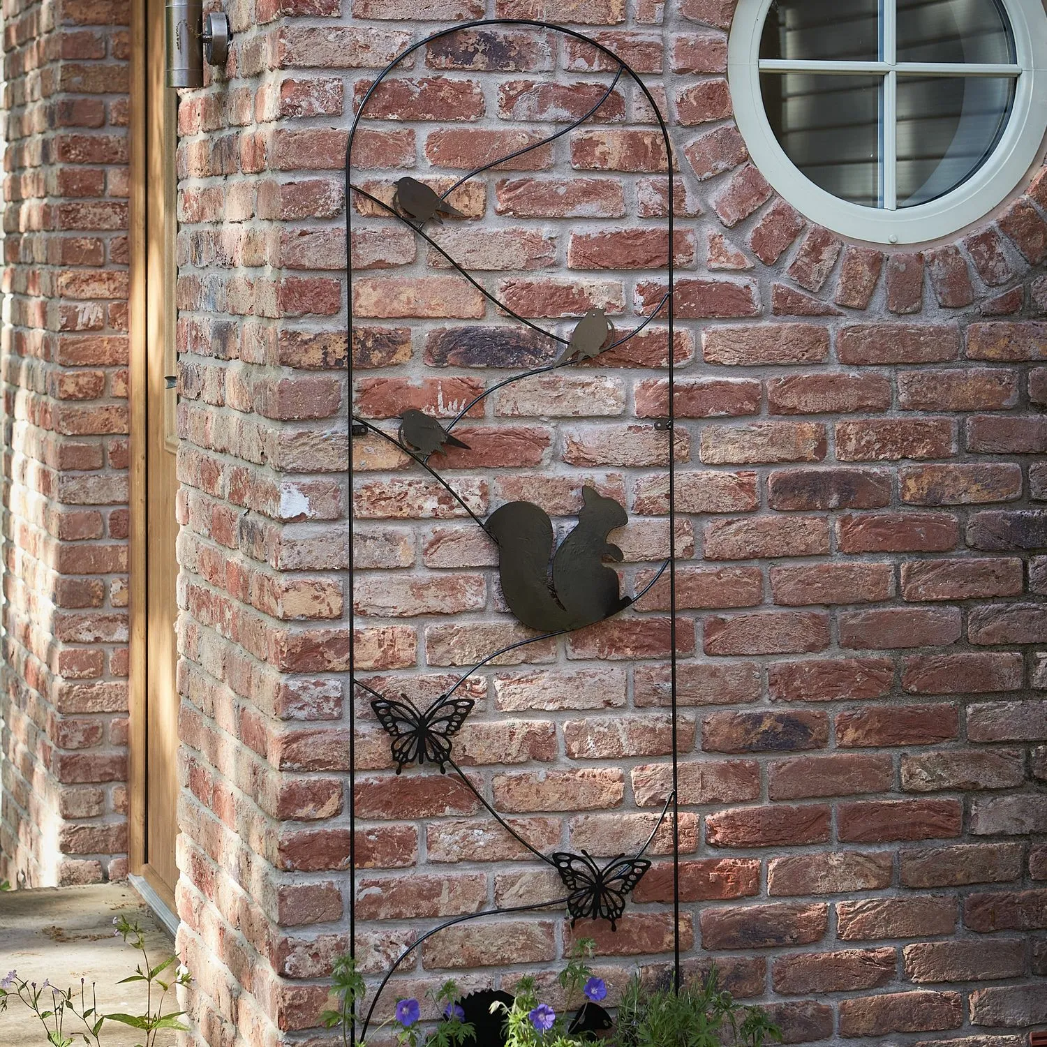 Woodland Decorative Trellis - Cowell's Garden Centre | Woolsington